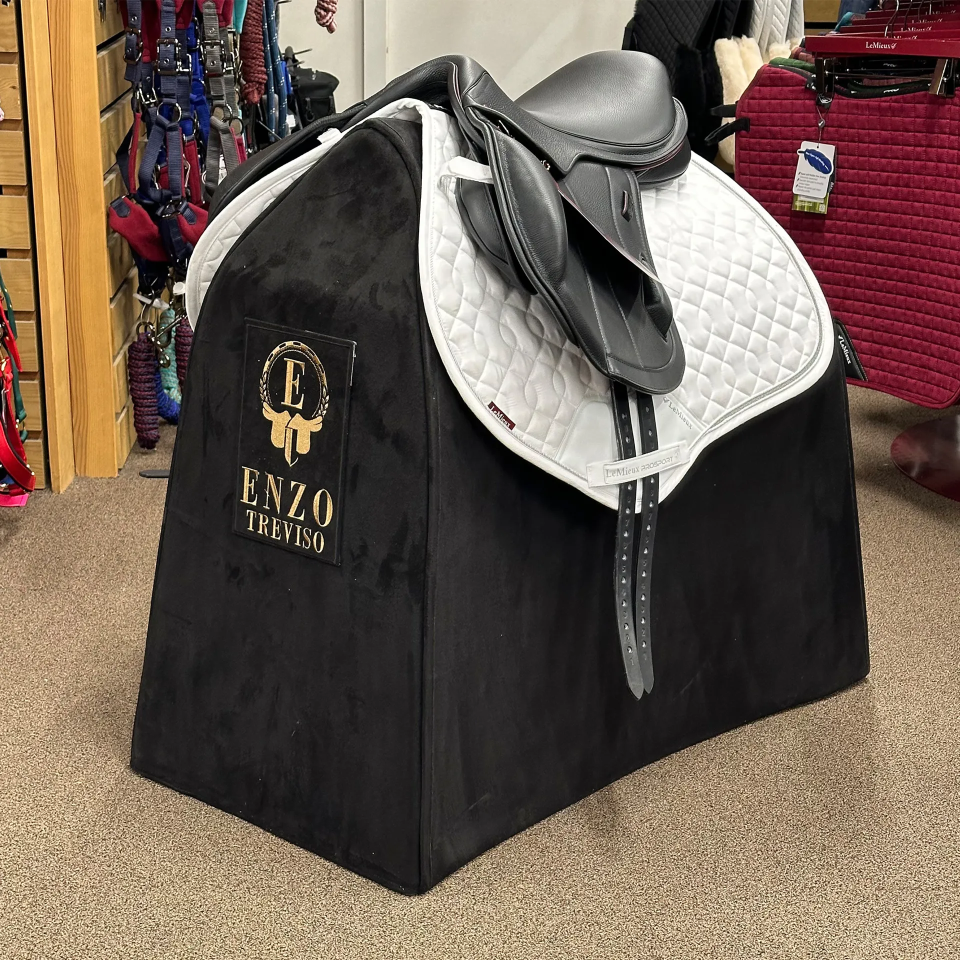 Enzo Treviso Saddle Stand